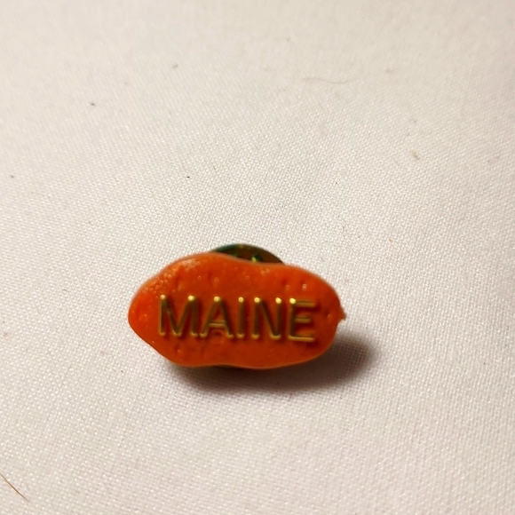 Vintage Maine Potato Tack Pin | Accessories | Vintage State Of Maine ...